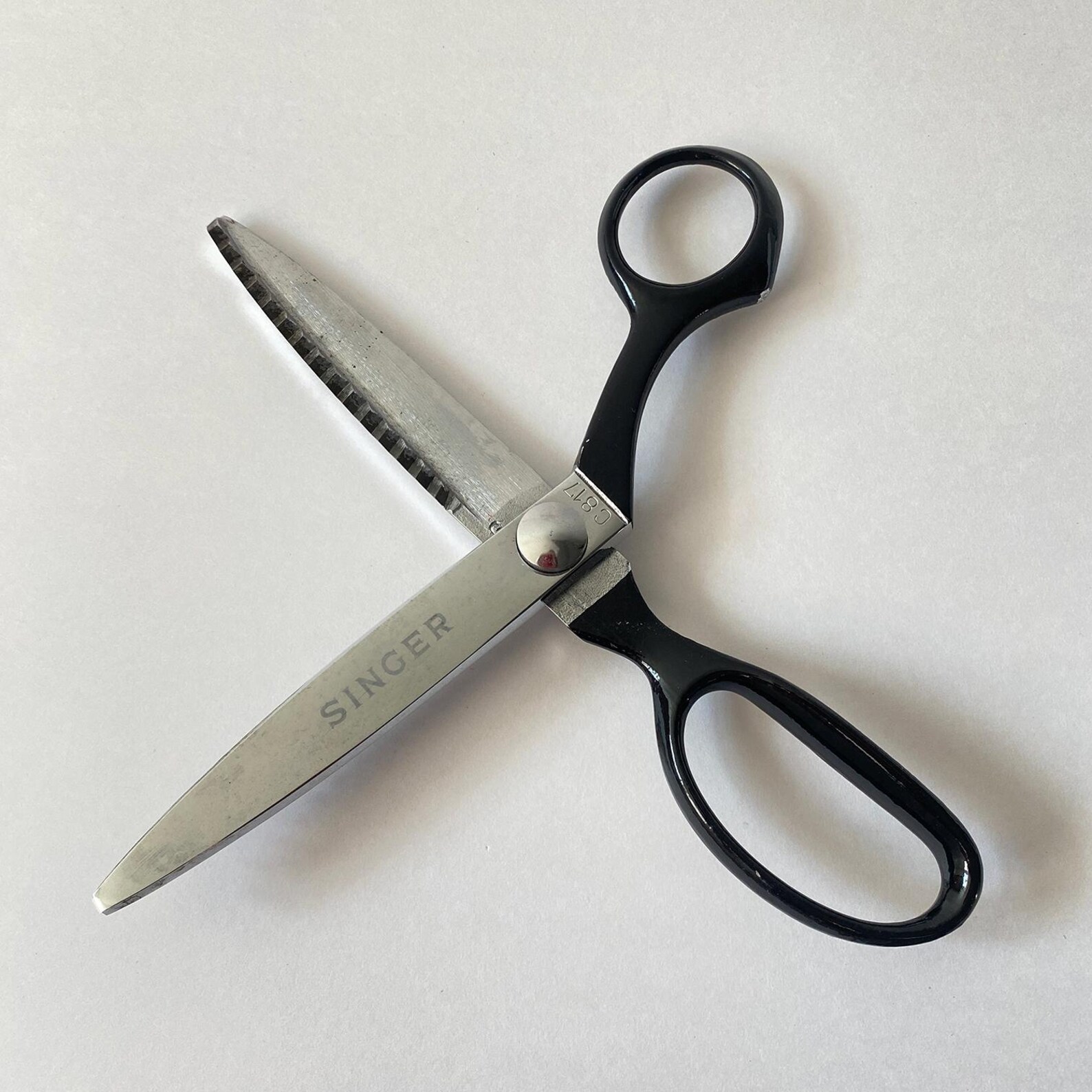 Vintage Singer Pinking Shears Model C817 Scissors Mint Condition in ...