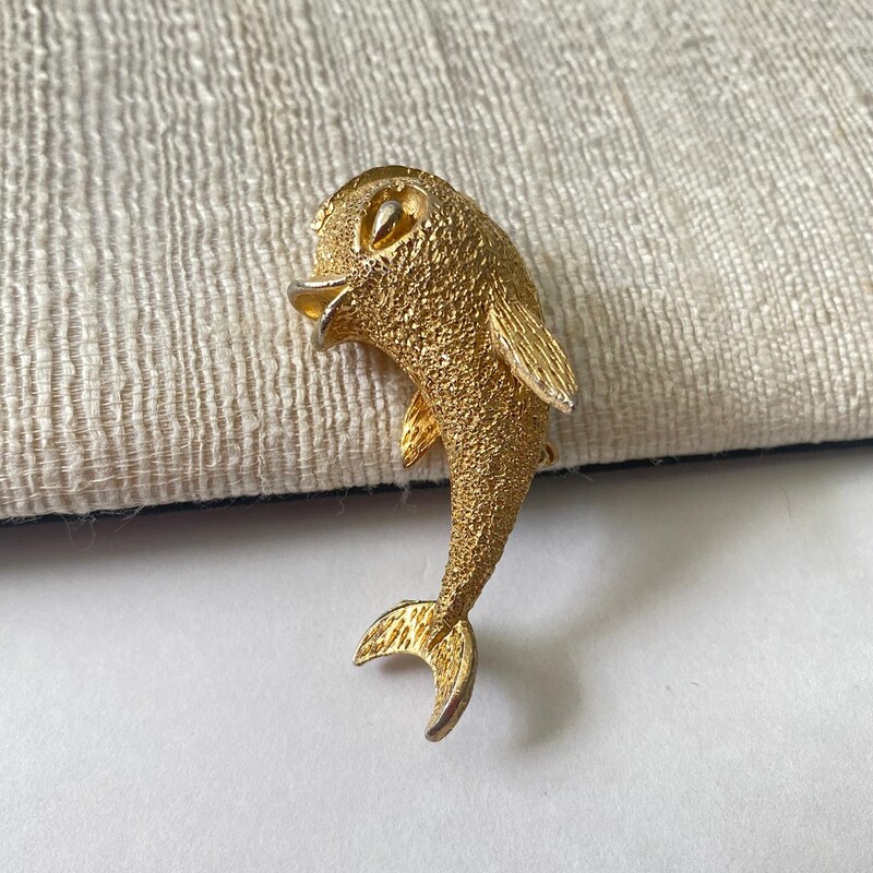 Vintage Fish Brooch - Etsy