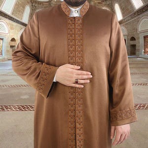 Luxury Muslim Jubba: Islamic Wedding Robe, Long Thobe Jacket for Men - Etsy