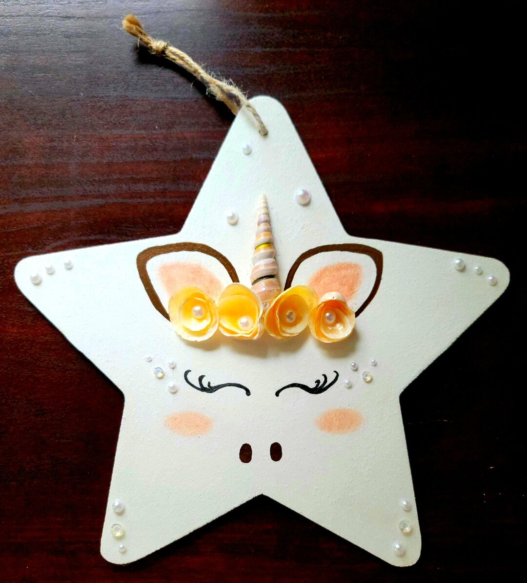 Unicorñ STAR Decor: Uni on White Wooden Hangable Star- Auger Shell ...