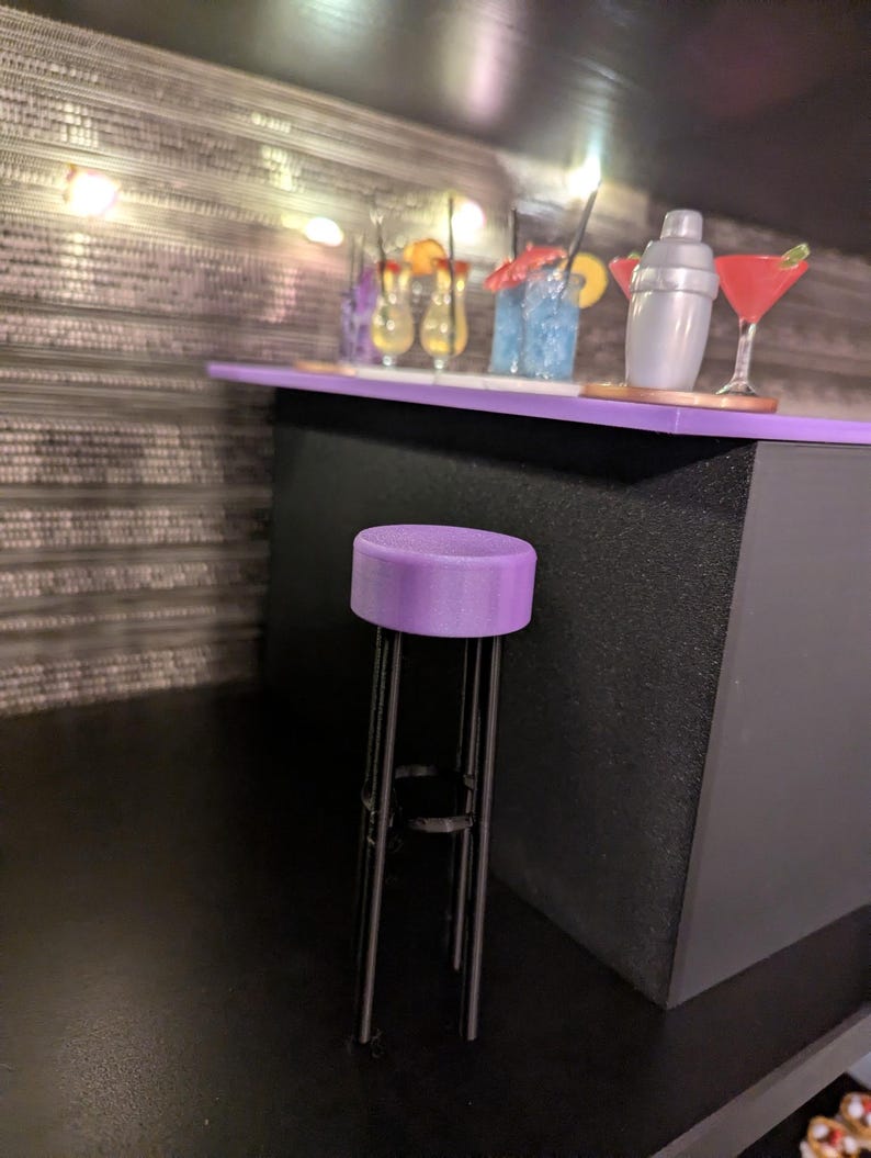1:6 Scaled Mini Bar Stools | Miniverse Display | Miniverse Bar ...
