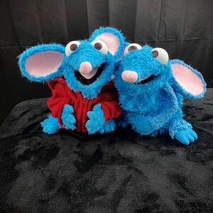 Tuttle the Mouse Hand Puppet - Etsy