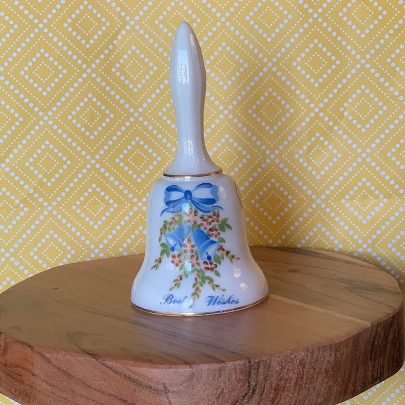 Vintage Westmoreland Bell - Etsy