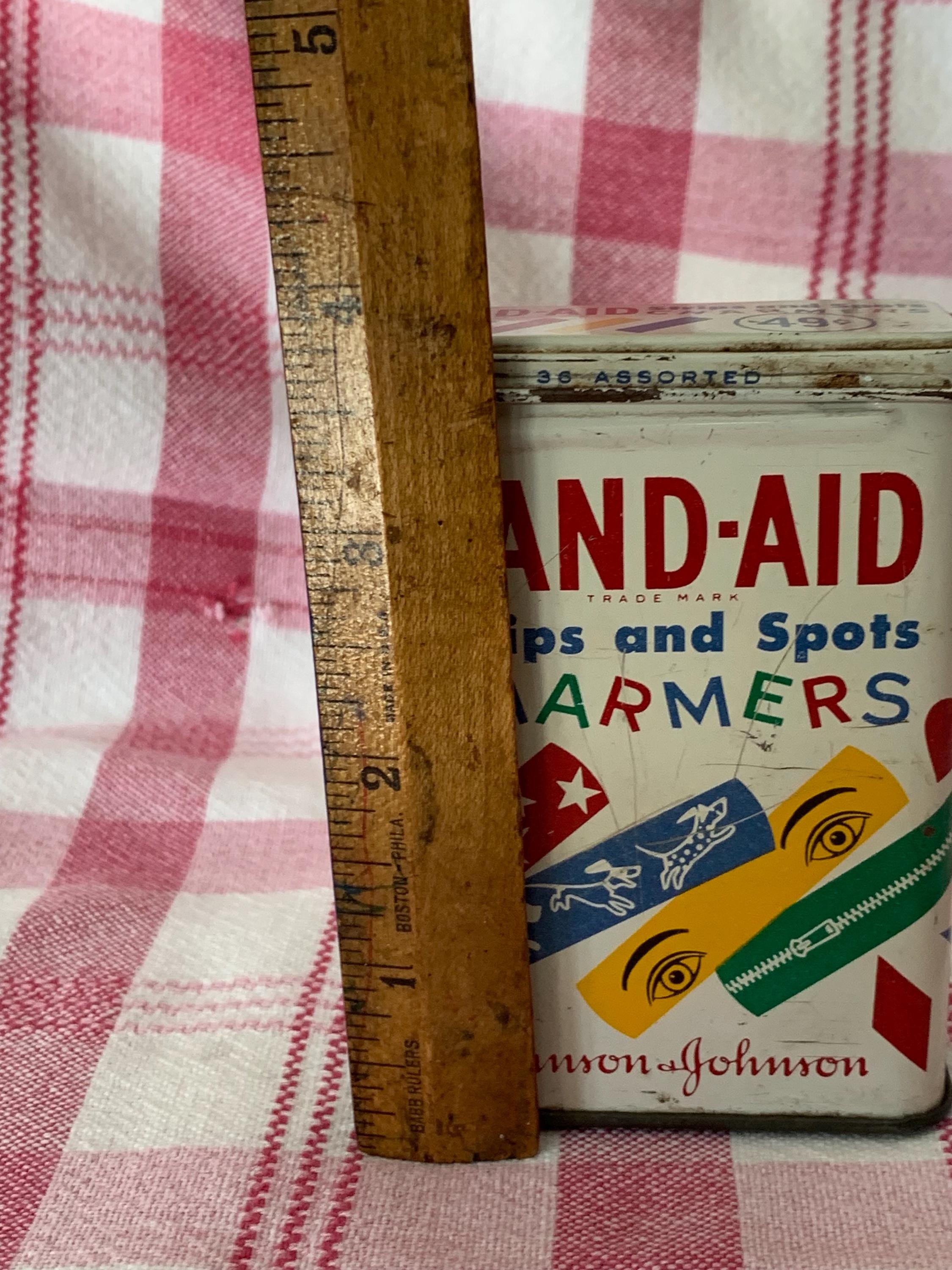 Fabulous Colorful Bright Vintage Band Aid Strips and Spots Charmers Tin ...