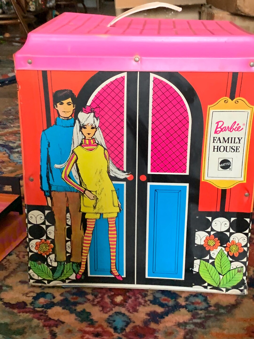 Vintge 1968 Groovy Mod Barbie Family House With Bed Table Chairs Couch ...