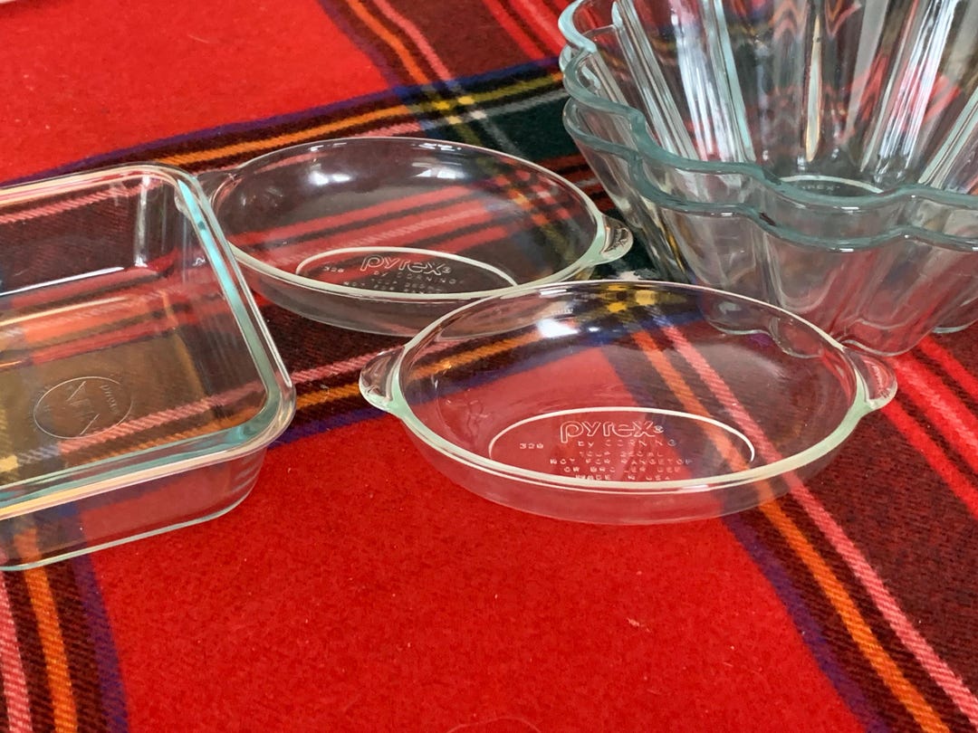 Vintage 1950s Pyrex Clear Glass Storage Pieces Two Jello Molds Two ...