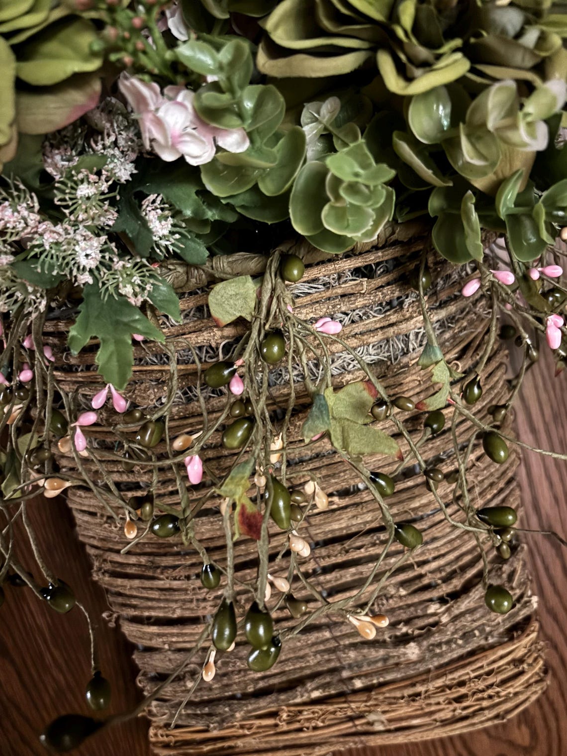 Grapevine Basket With Rope Handle and Moss Green & Pink Colors Design ...