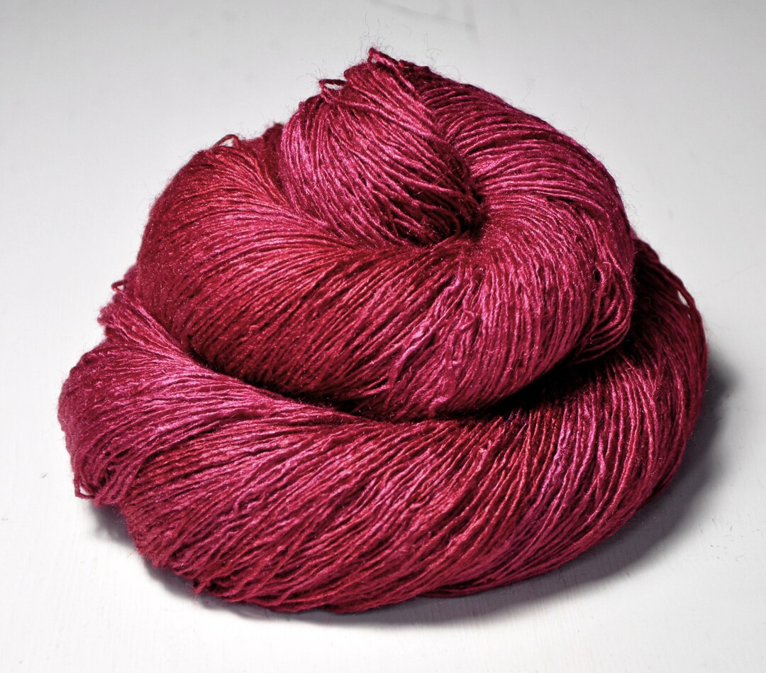 Overripe Raspberry Tussah Silk Lace Yarn Hand Dyed Yarn Handgefärbte ...