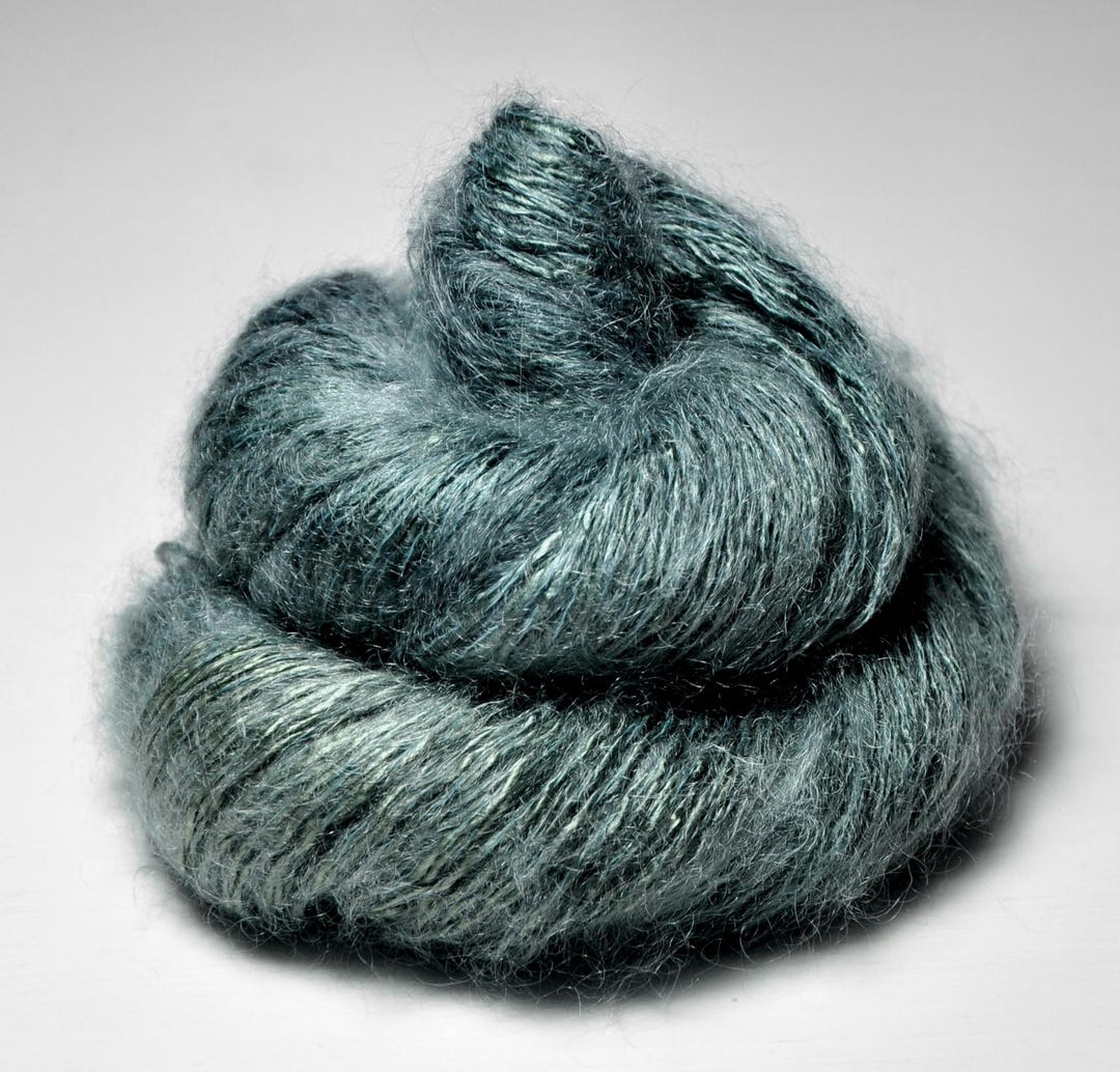 Grumpy Dumpy Tree Frog - Silk / Super Kid Mohair / Polyamide Sport Yarn ...