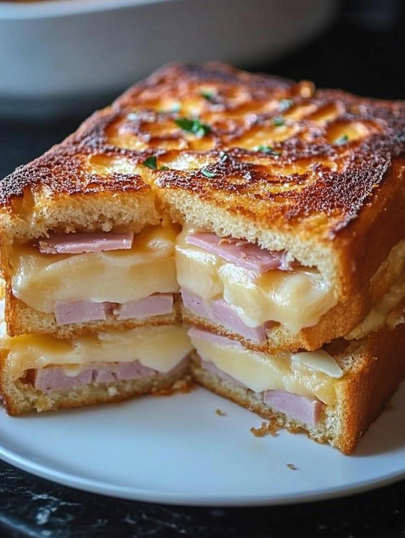 Meilleure recette de croque monsieur fait maison (sandwich au jambon et ...