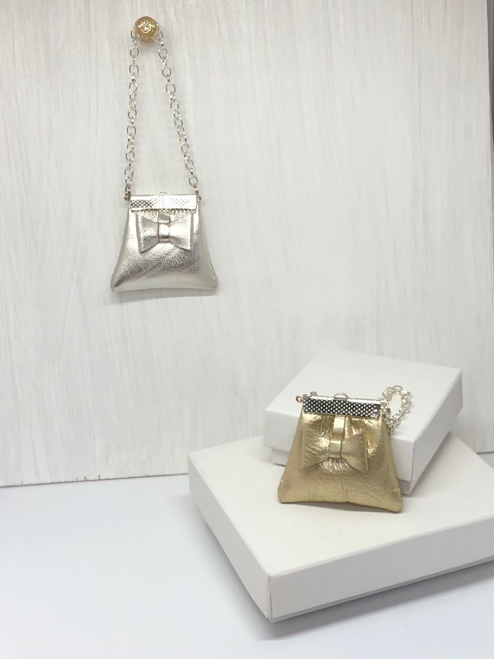 Tiny handbag with bow for dolls silver dolls bag | Etsy