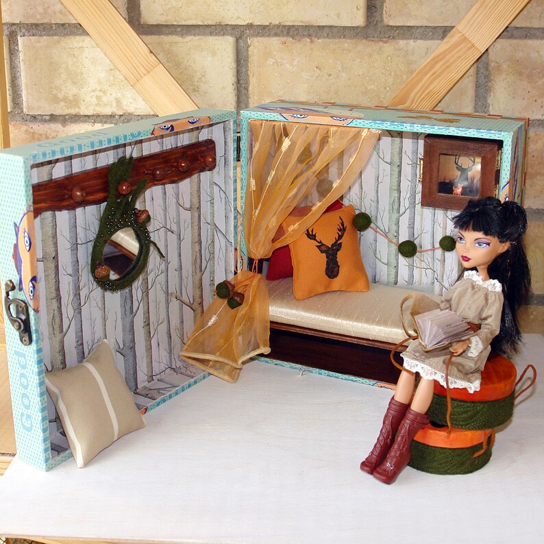 Roombox for MH EAH Dolls, Woodland Modern Cabin, Scale 1:6 Diorama ...