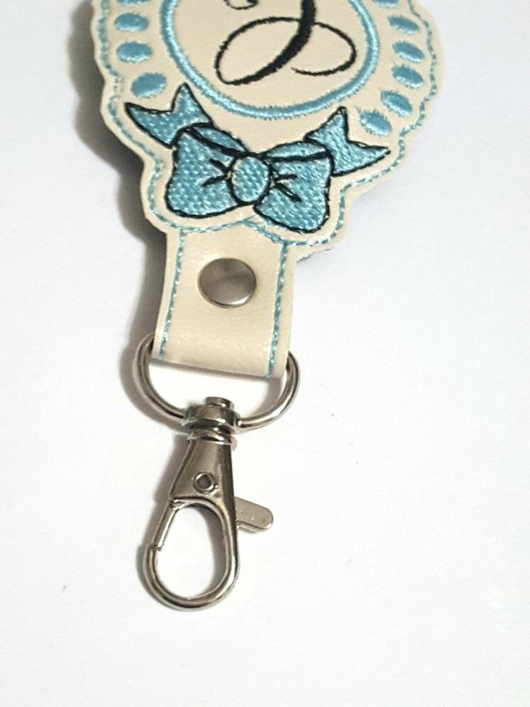 Bow and Pearls handmade key fob / key holder with monogram | Etsy