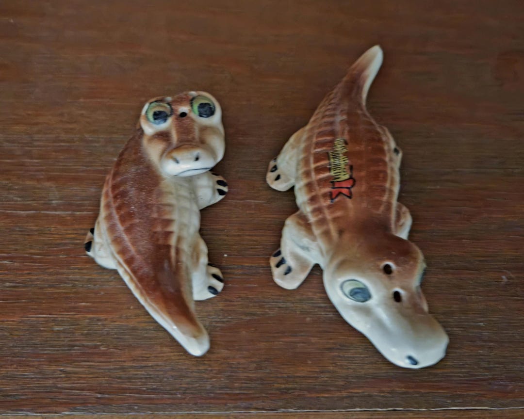 Vintage Alligator Salt Pepper Shaker Made in Japan - Etsy