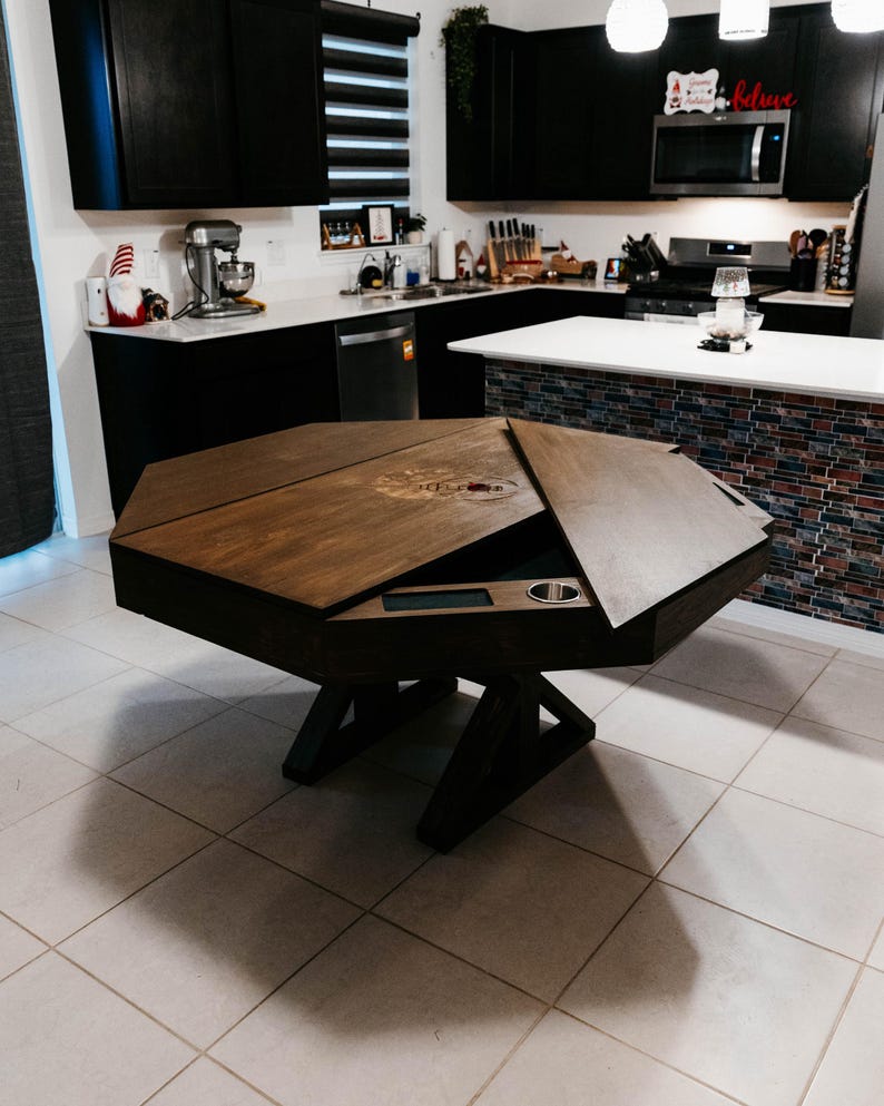 Custom Engraved Poker Table - Etsy