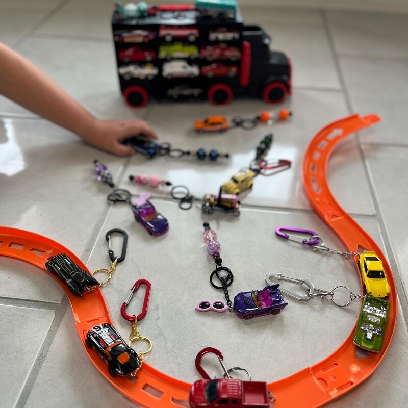 Hot Wheels Keychain - Etsy