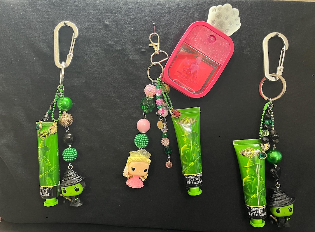 Wicked Funko Mini Elphaba and Glinda Bag Charms/keychains With ...