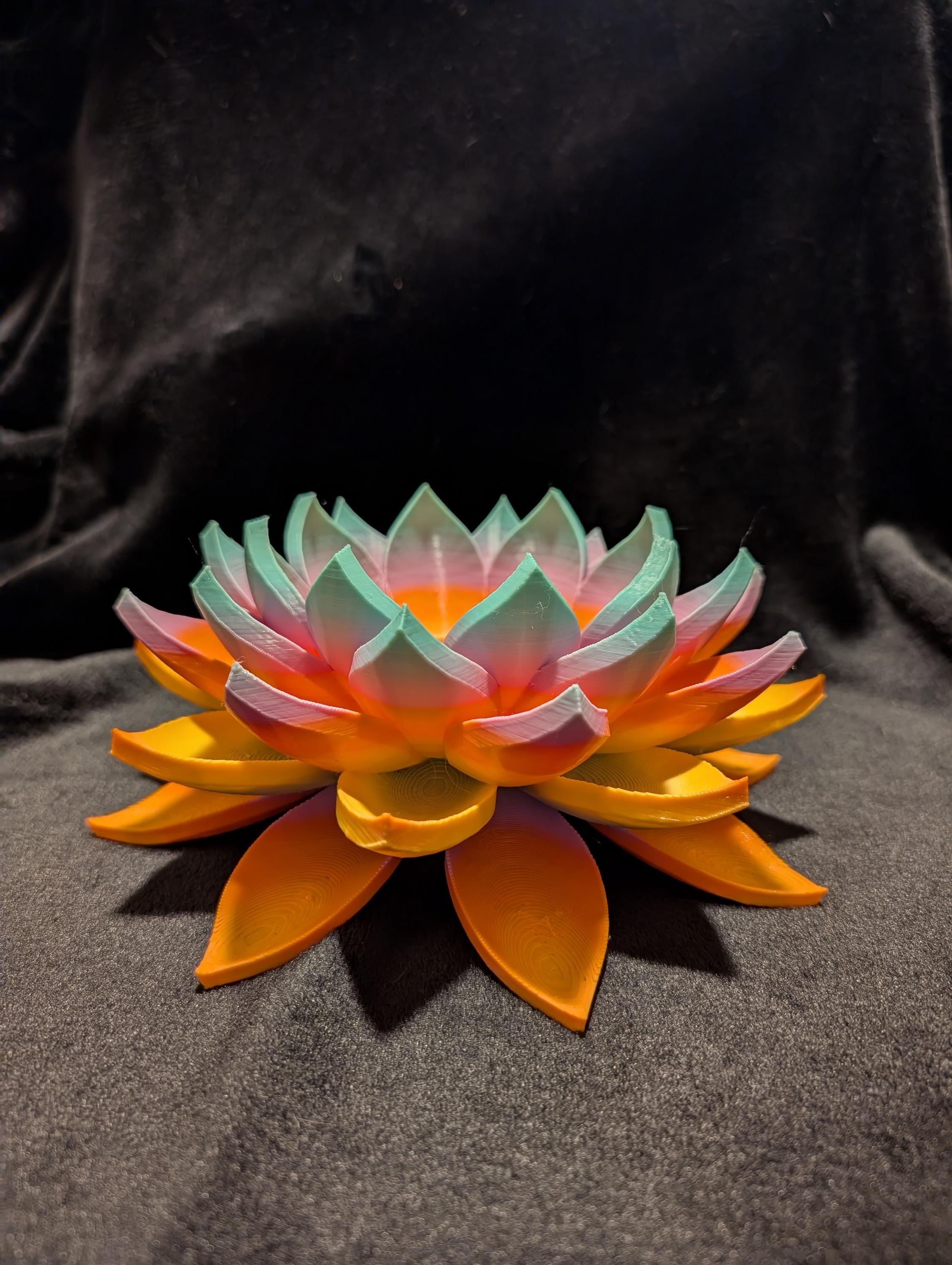 Lotus Pendant Light - Etsy