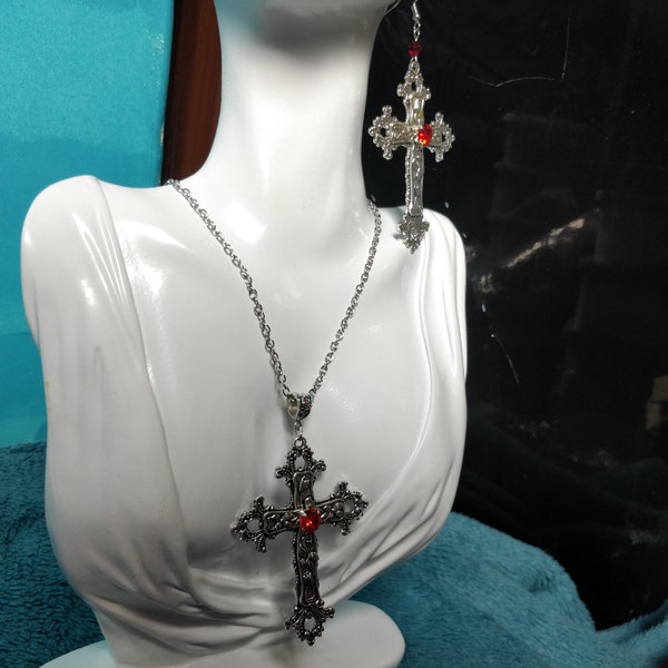 Gothic Crucifix Necklace - Etsy