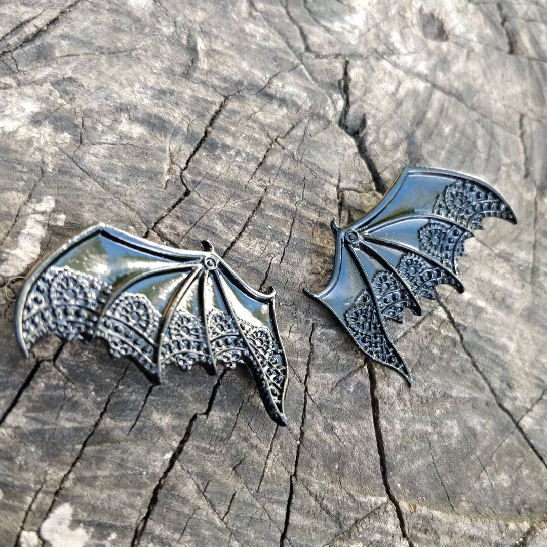 Bat Hair Clips. Trad Goth Vampire Hair Accessories. Retro Old Fashioned ...