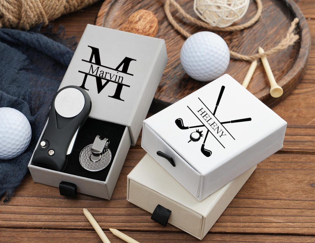 Personalized Golf Gift Set: Engraved Ball Marker, Groomsmen Gift - Etsy