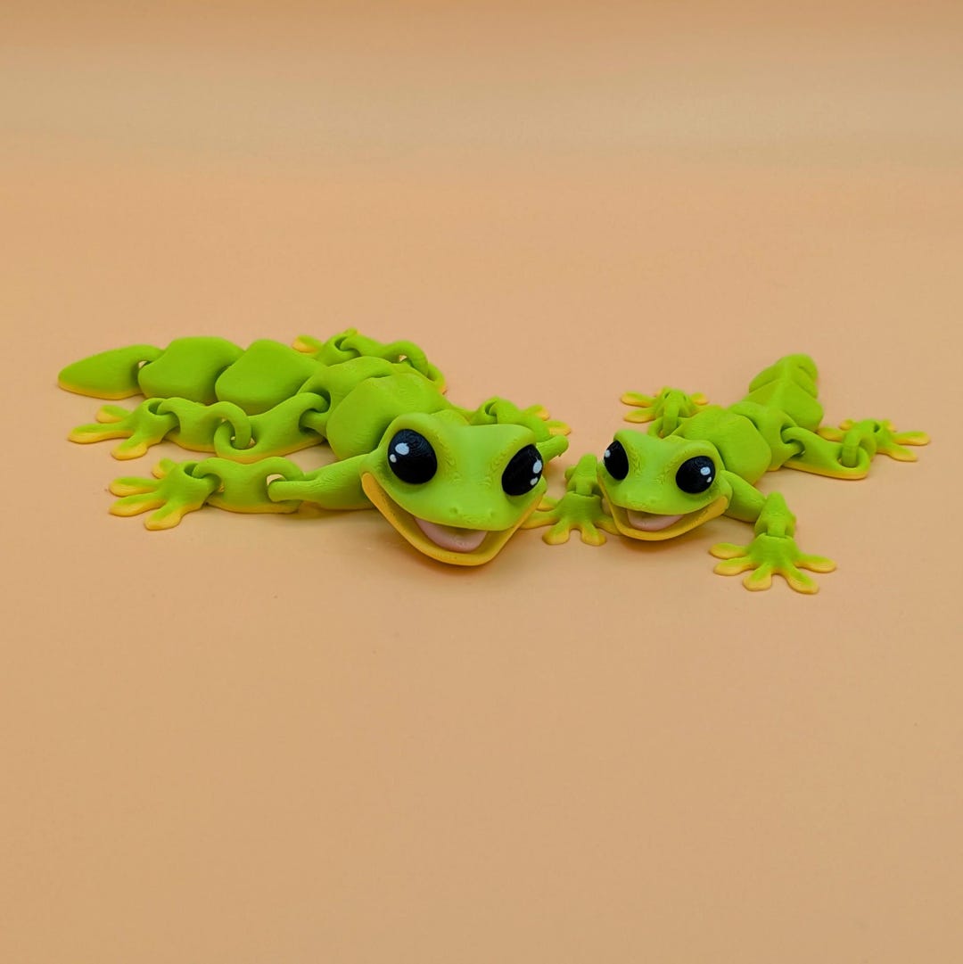 Gecko Miniature Flexible Figurine - Etsy