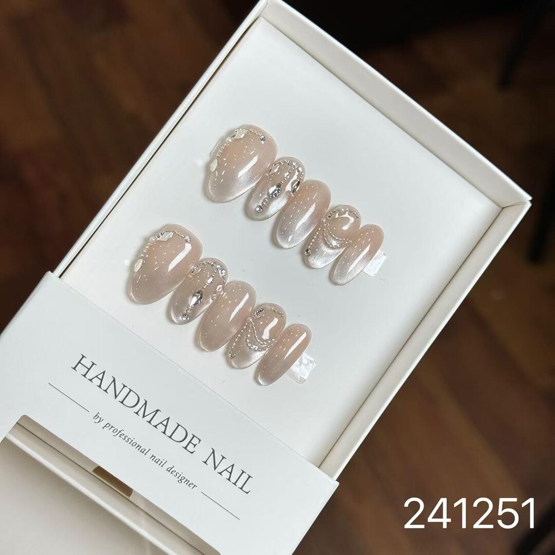 Pink Love Brain Nails | Custom Hand-painted Nails | Almond Reusable ...