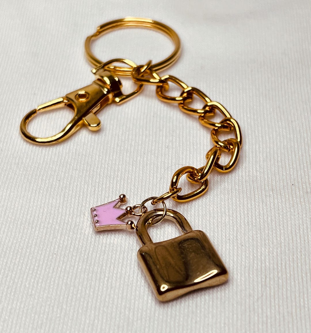 Crown & Lock Keychain: Elegant Glam Accessory - Etsy