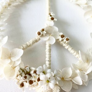 Floral Peace Sign Wreath Cake Topper/daisy Cake Topper/groovy/natural ...