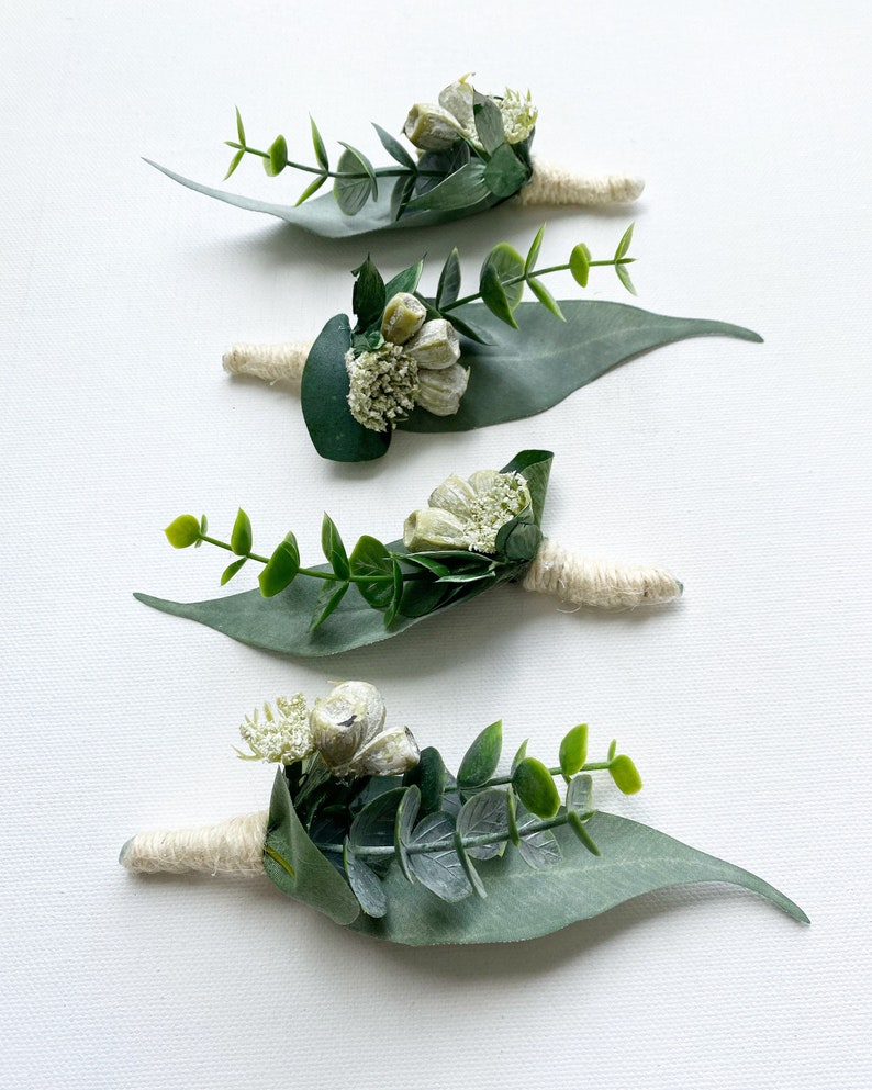 Realistic Green White Eucalyptus Boutonniere/australia Gum Nut ...