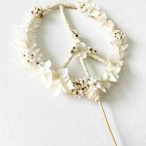 Floral Peace Sign Wreath Cake Topper/daisy Cake Topper/groovy/natural ...