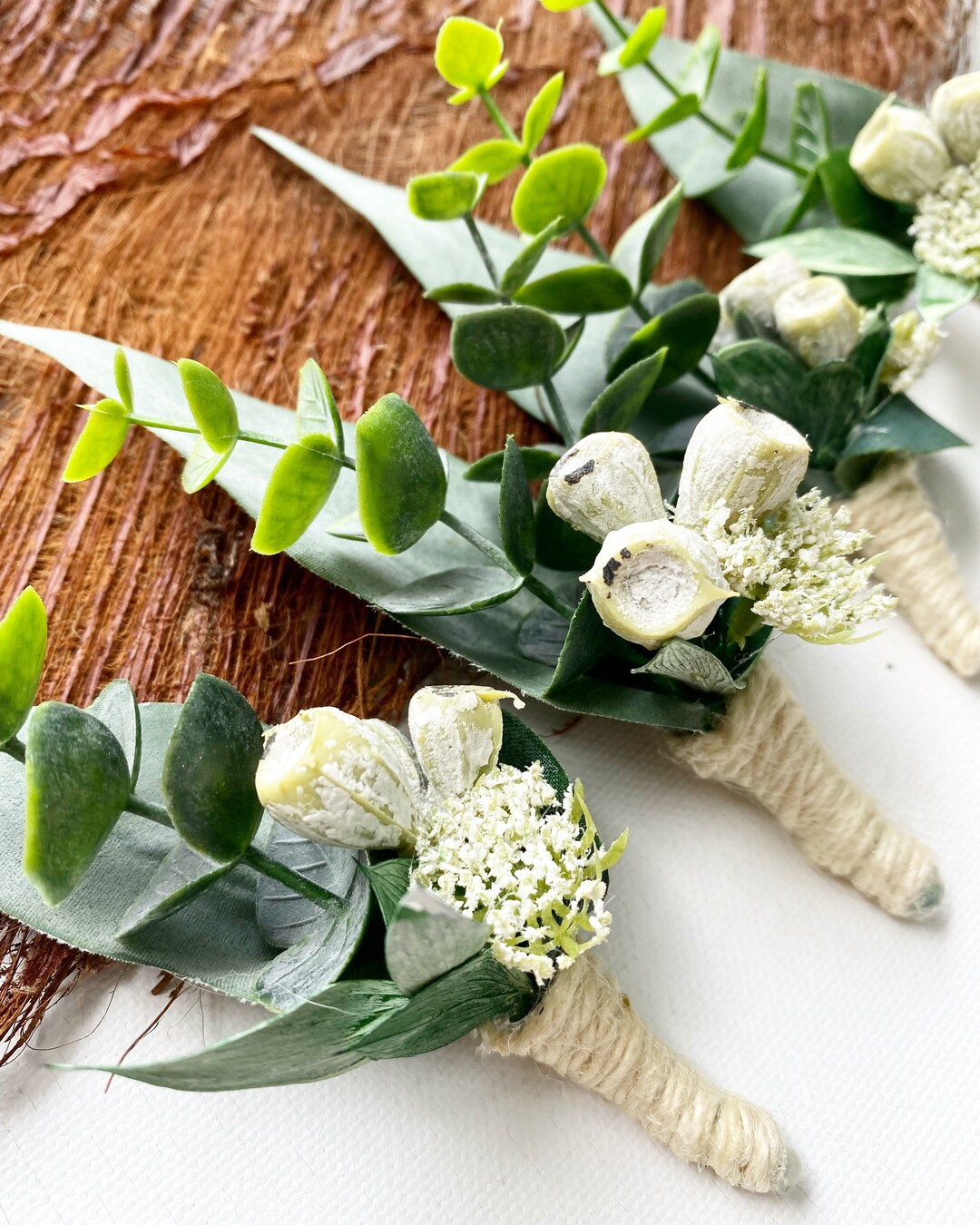 Eucalyptus Gum Nut Buttonhole/eucalyptus Leaf/green Leaf - Etsy