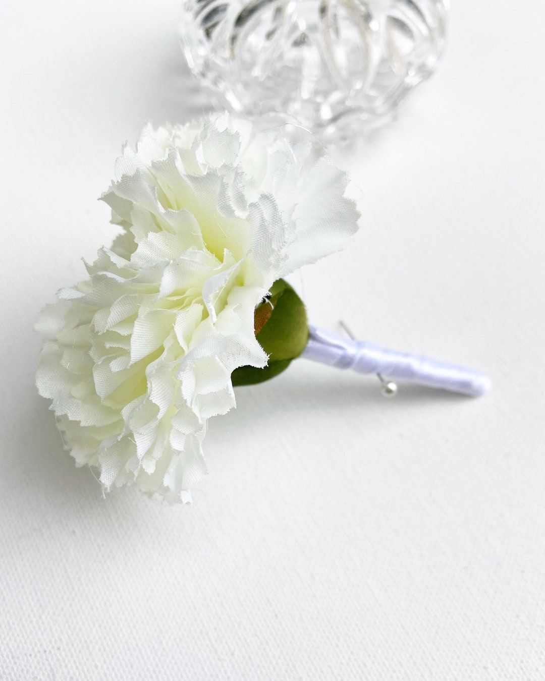 White Silk Carnation Boutonniere/classic Carnation Boutonniere/silk ...