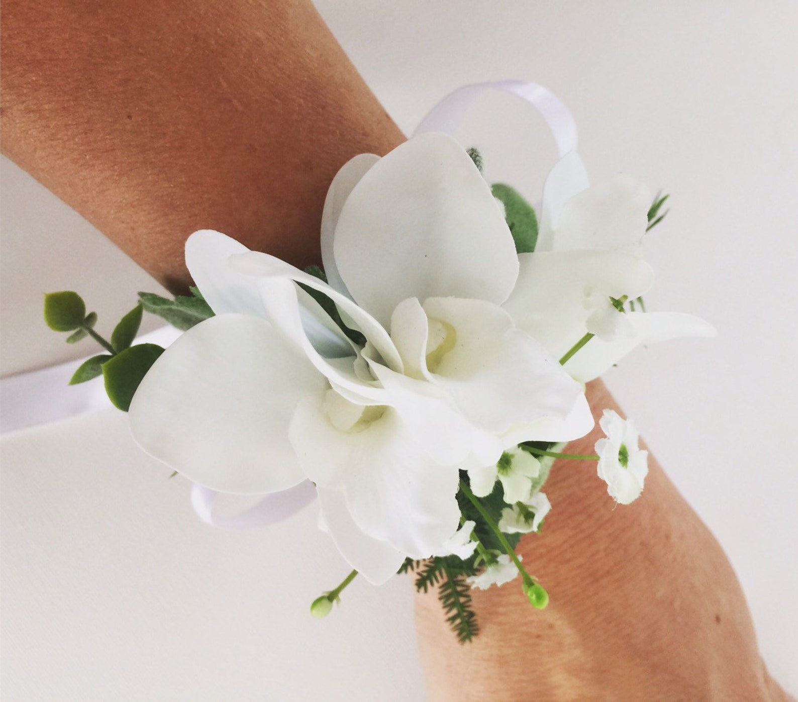 Classic White Wrist Corsage/wrist Corsage/white Wrist - Etsy