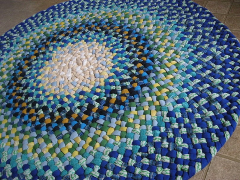Made to Order Custom Handmade Recycled Braided Round Rug / Rag Rug in ...