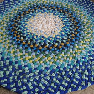 Made to Order Custom Handmade Recycled Braided Round Rug / Rag Rug in ...