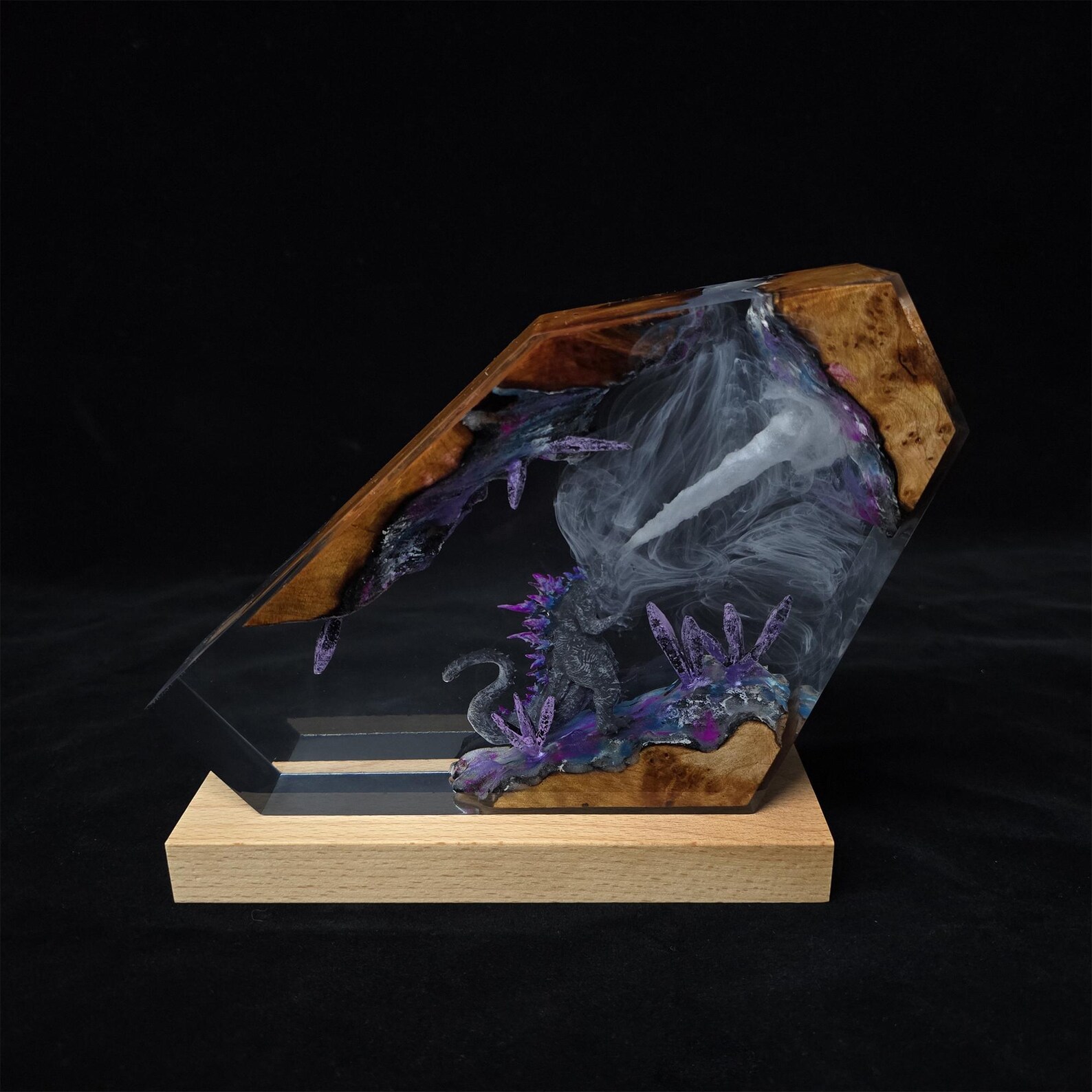 Large Model, Godzilla Night Lamp, Unique Epoxy Lamp With Godzilla ...