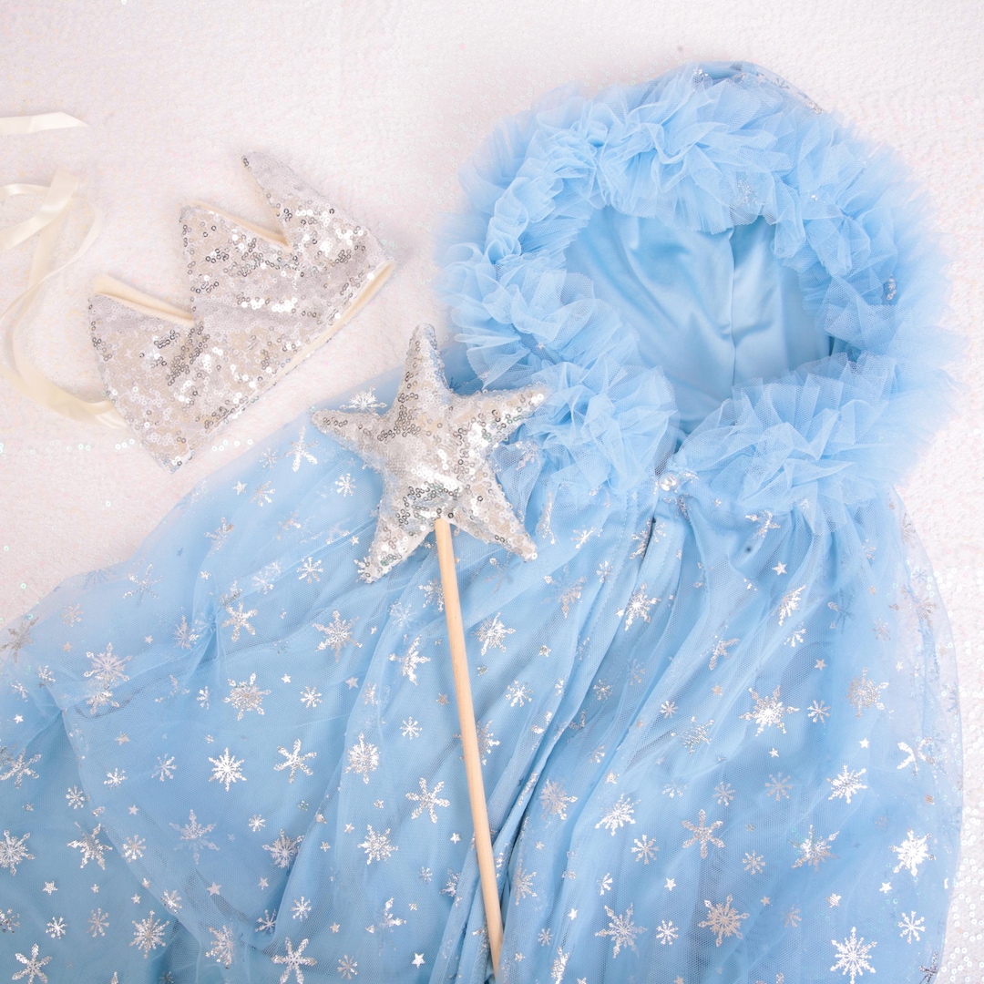 Elsa Inspired Cloak Adorned With Silver Snowflakes on Fully Lined Sky ...