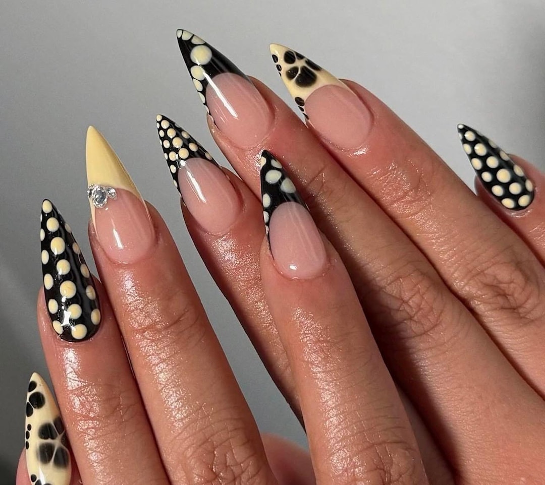 Press on Nails | Point Design Nails, Summer Nails, Custom Design Nails ...