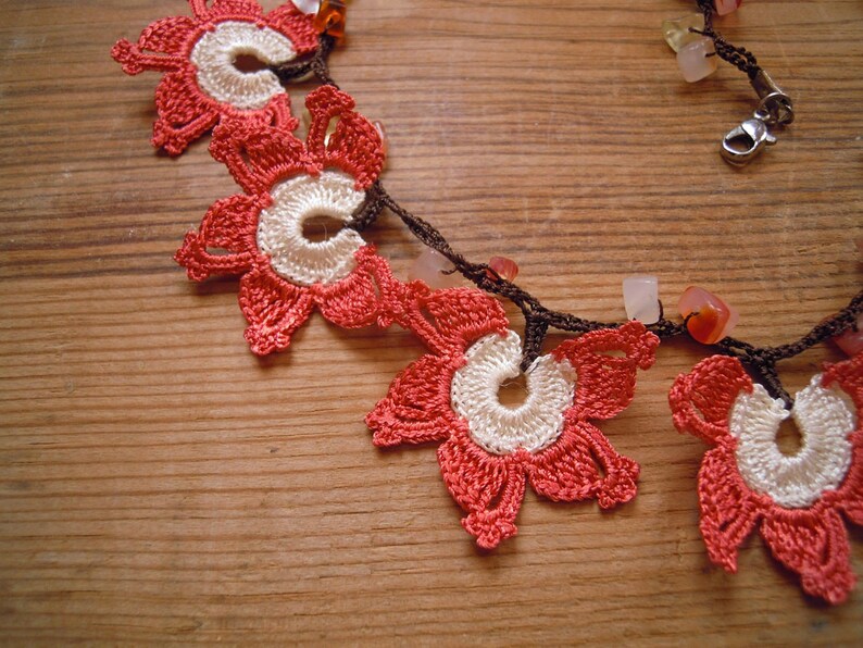 Short Oya Necklace, Orange White Crochet Flower - Etsy