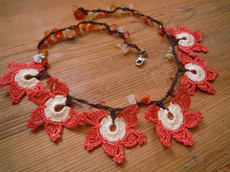 Short Oya Necklace, Orange White Crochet Flower - Etsy