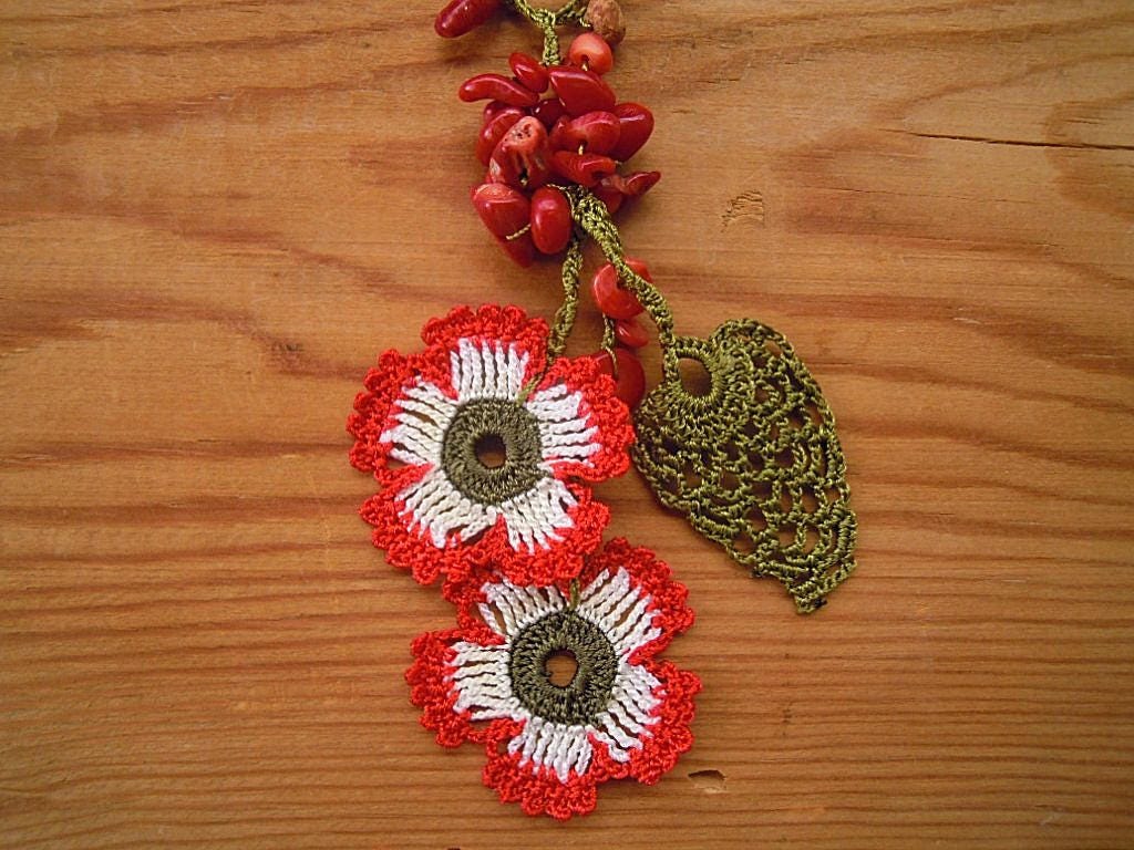 Red White Flower Necklace Turkish Oya Necklace Crochet | Etsy