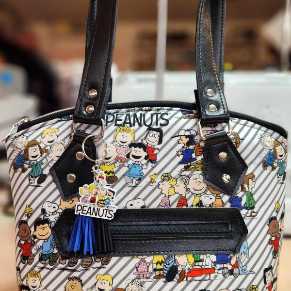 Snoopy Purse - Etsy