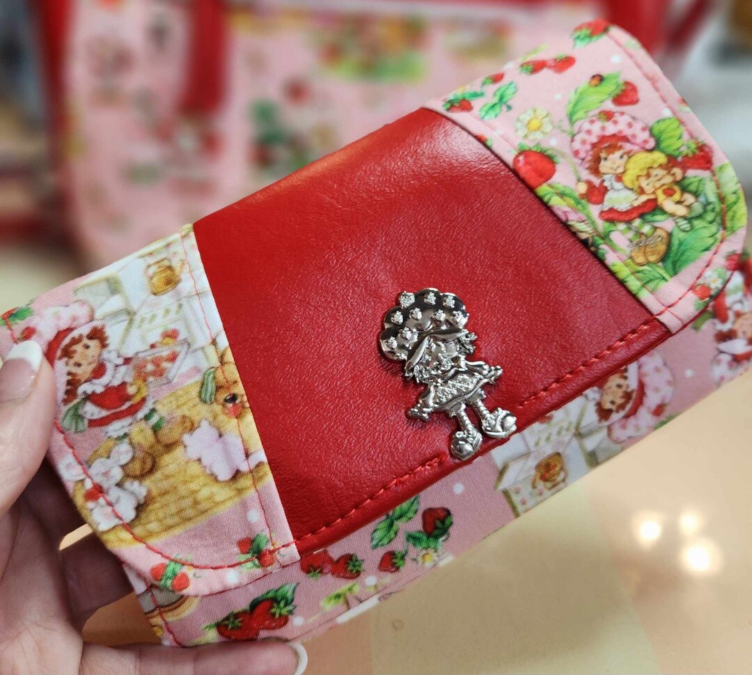 Rose Strawberry Shortcake, Wallet, Accordion, Character Snap, 80's ...