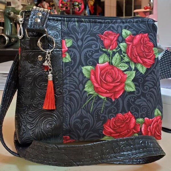 Red Roses Bag - Etsy