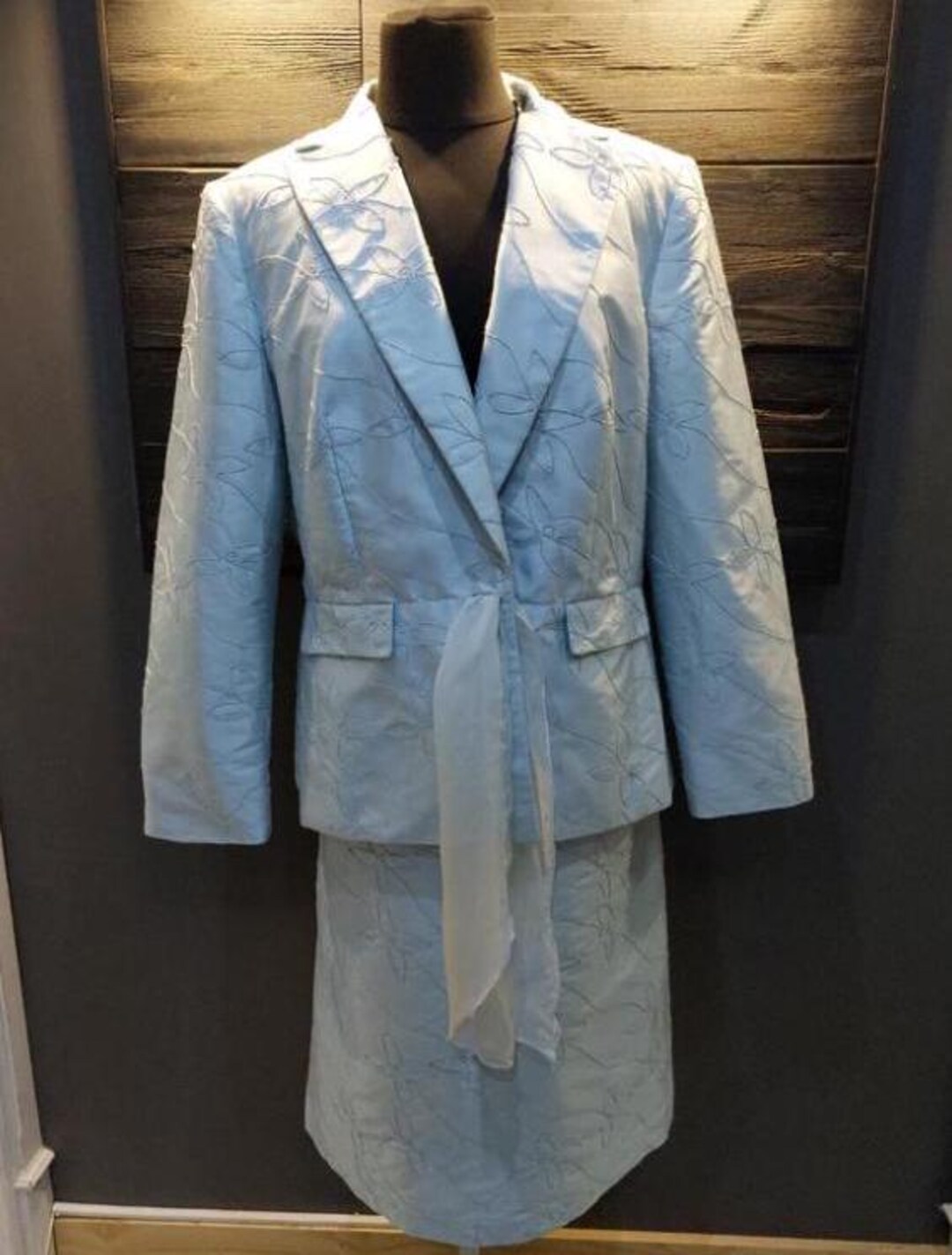 Elegant Blue Hucke Woman Natural Silk Embroidered Suit Size 3XL - Etsy