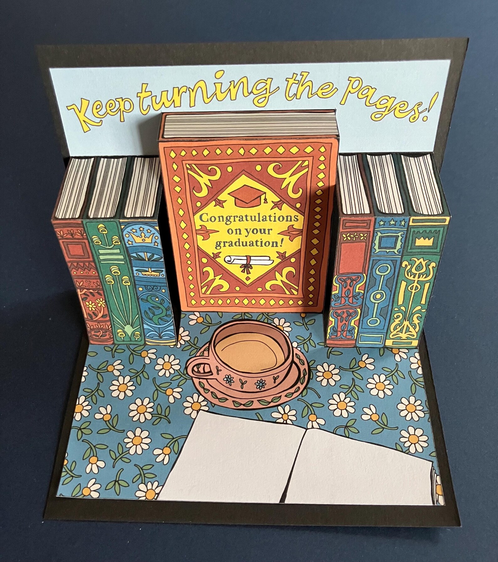 Book Lovers Graduation Pop-up Card: DIY Printable Template (PDF Card ...