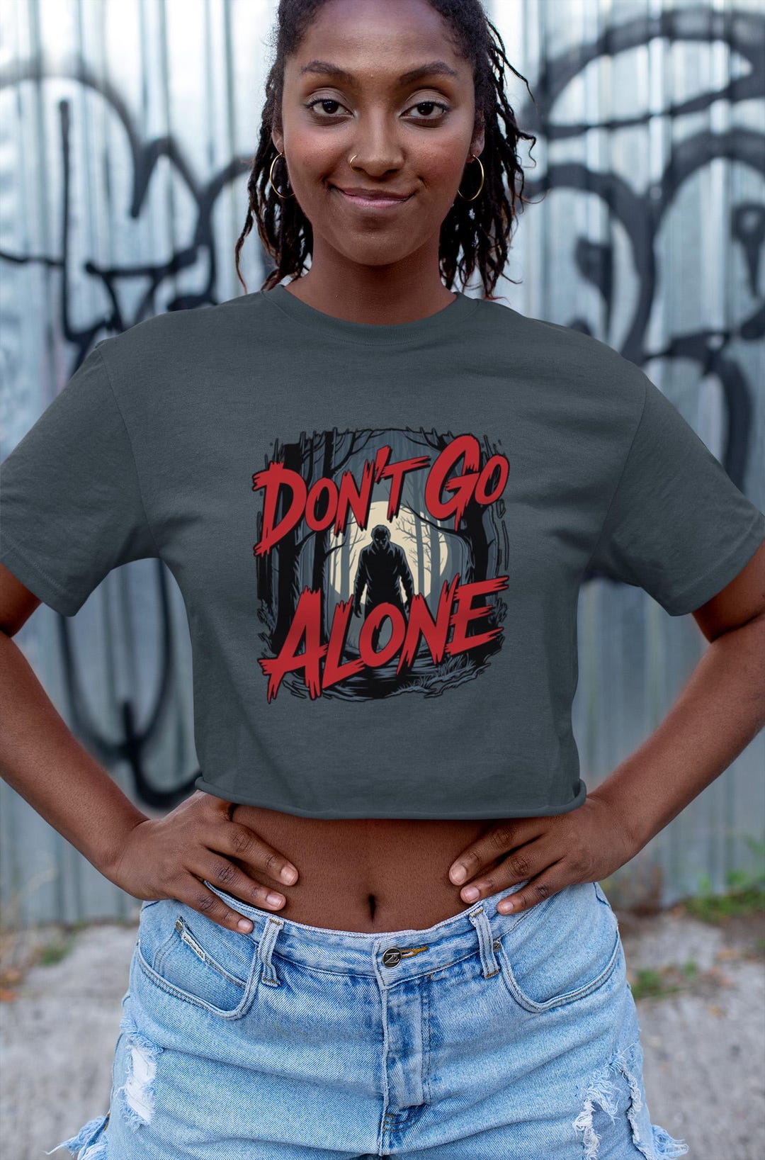 Horror Fans Crop Top - Don't Go Alone Vibe, Perfect for Concerts ...