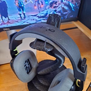Unique Snake Headphones Stand, Snake Headphone Holder, Attacking Snake ...