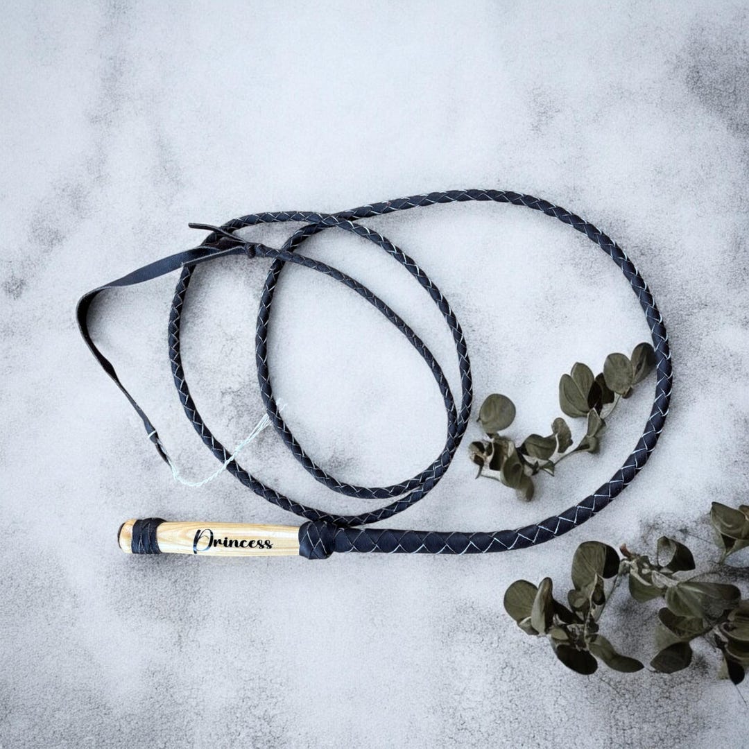 Custom Leather Bullwhip With Personalized Handle – Handmade Whip for ...